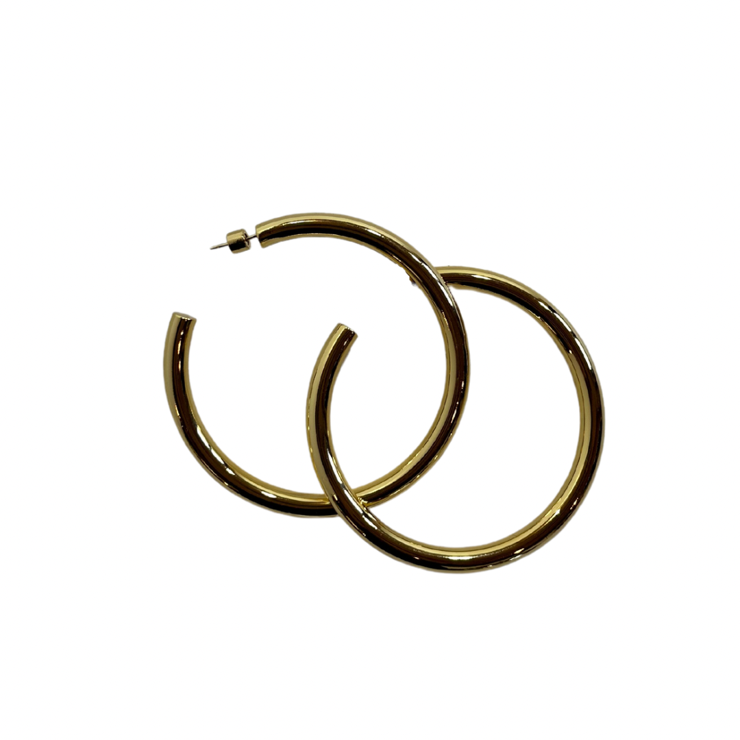 Baddie Bee Hoops – Saudiah B